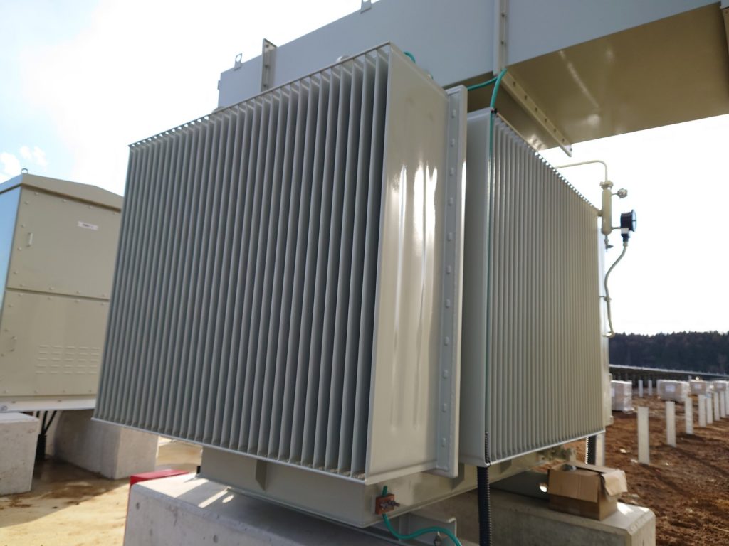 【特高発電所】太陽光発電所向け変圧器/トランス (550V, Huawei社製パワコン)